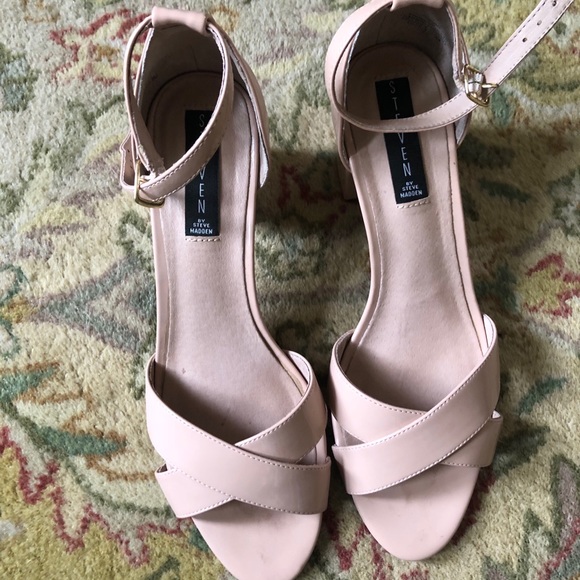 Steven By Steve Madden | Shoes | Steve Madden Block Heel Patent Sandals ...